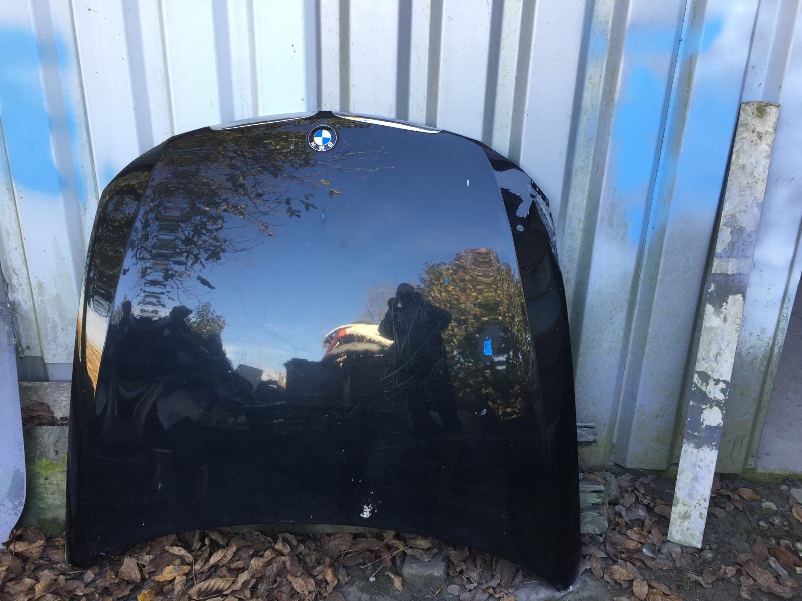 Bmw e90 prednja hauba