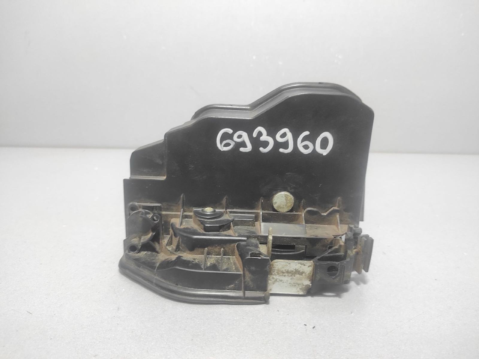 BRAVA VRATA MINI PASSAT B8 > 14- 7318424 76810