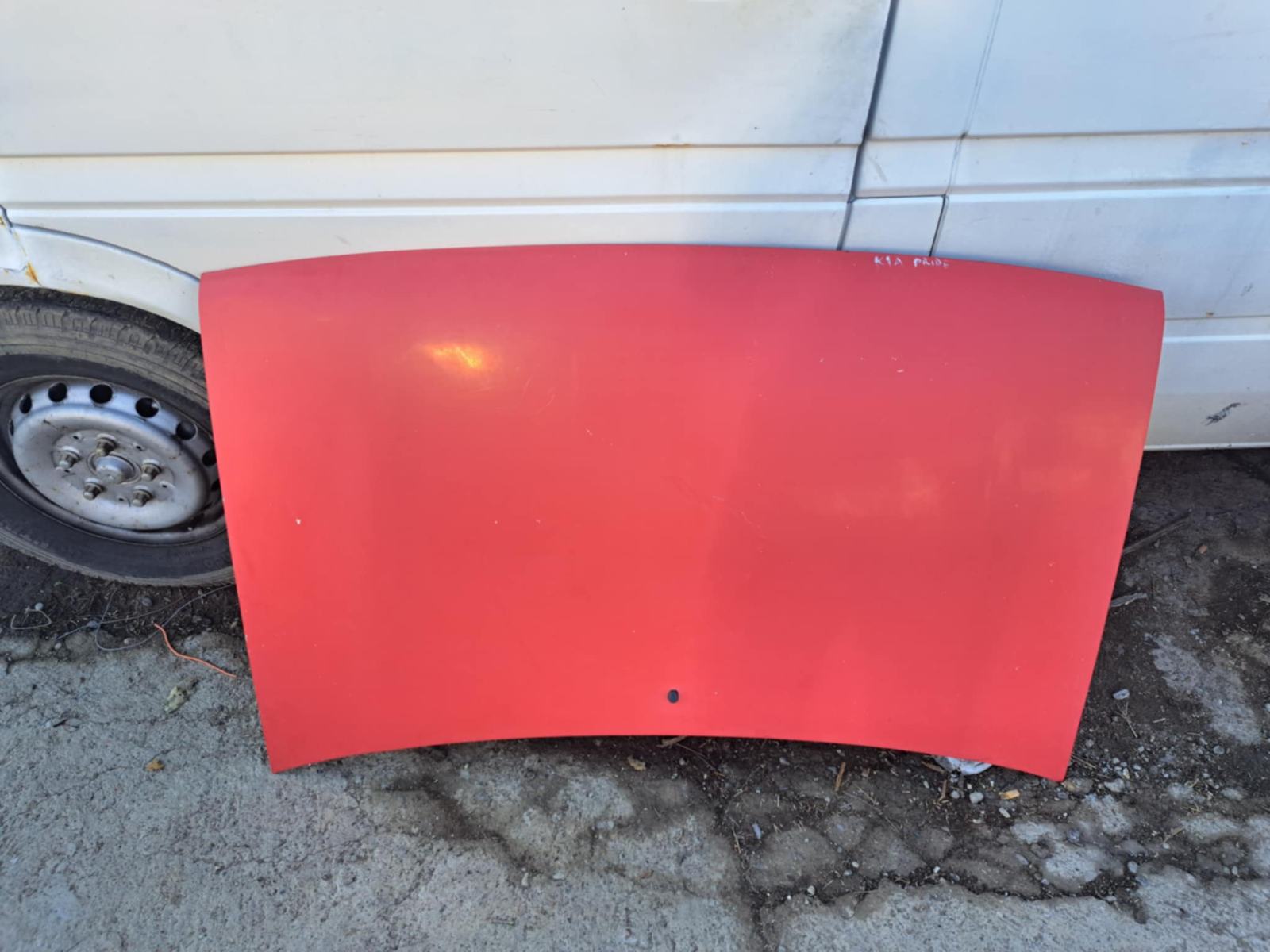 hauba kia pride 2000g.