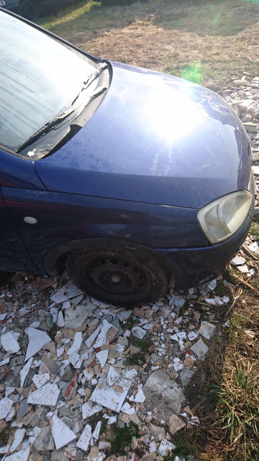 Hauba opel corsa c
