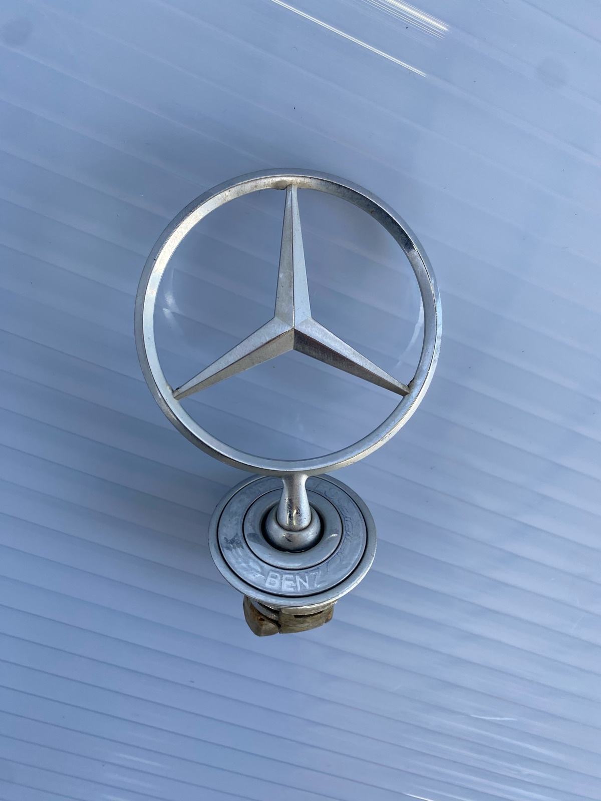 Mercedes znak za haubu (nišan) original