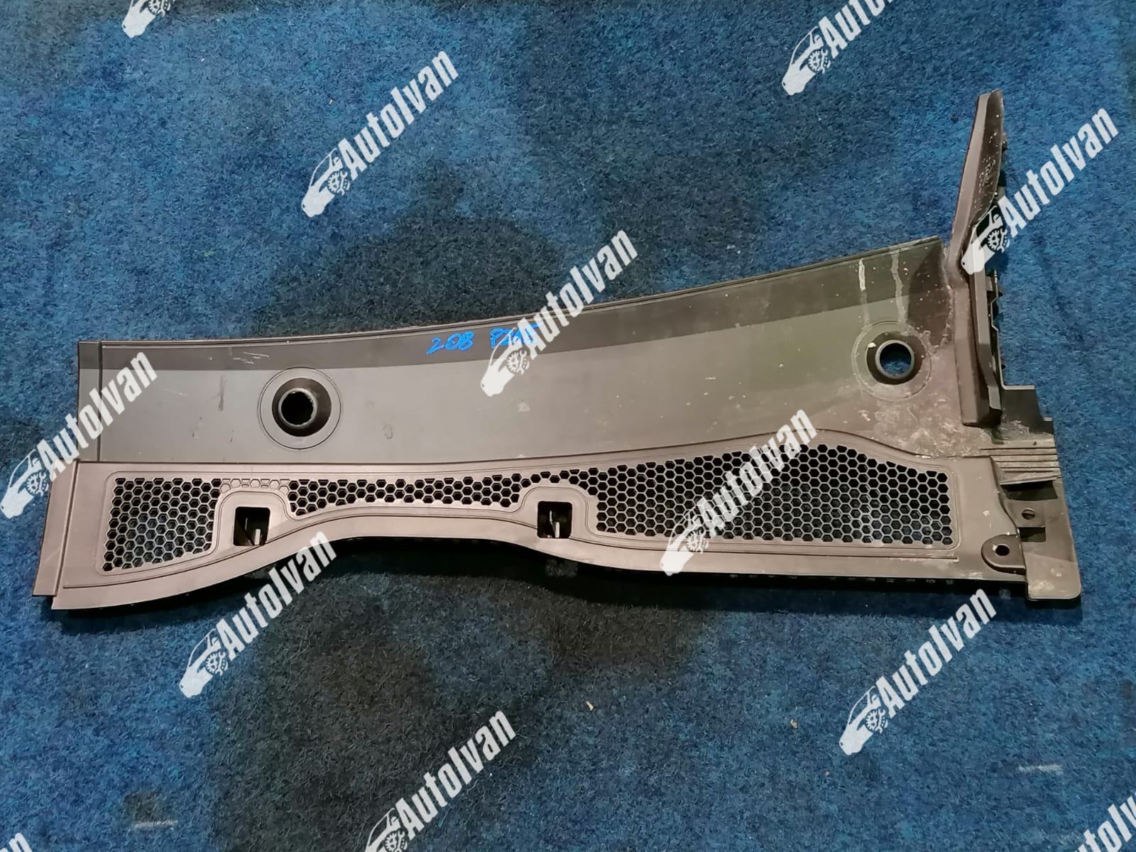 PLASTIKA ISPOD BRISAČA PEUGEOT 208 P21E 9820794580 9824416280 DESNA