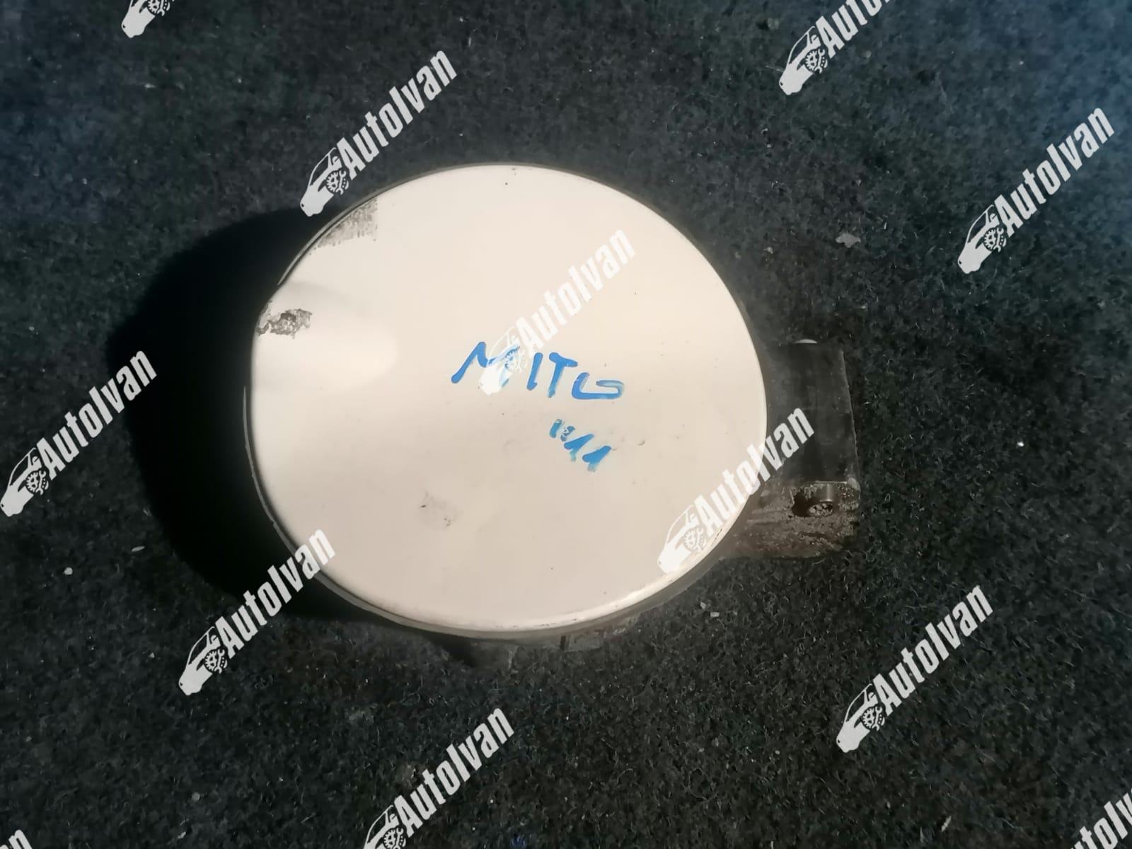 POKLOPAC REZERVOARA ALFA ROMEO MITO 11
