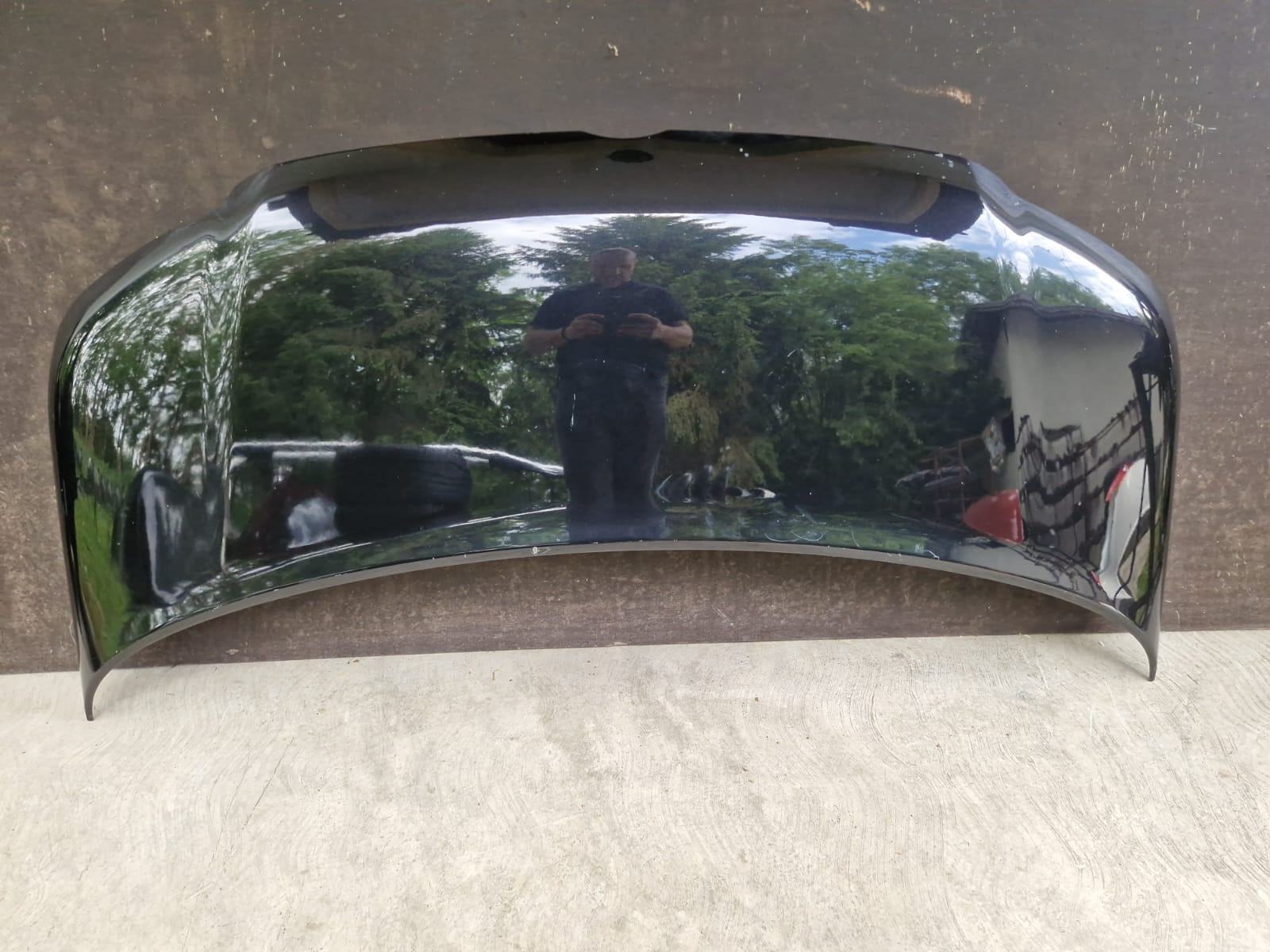 Prednja hauba VW Kombi T5 2003-2008 god ORIGINAL