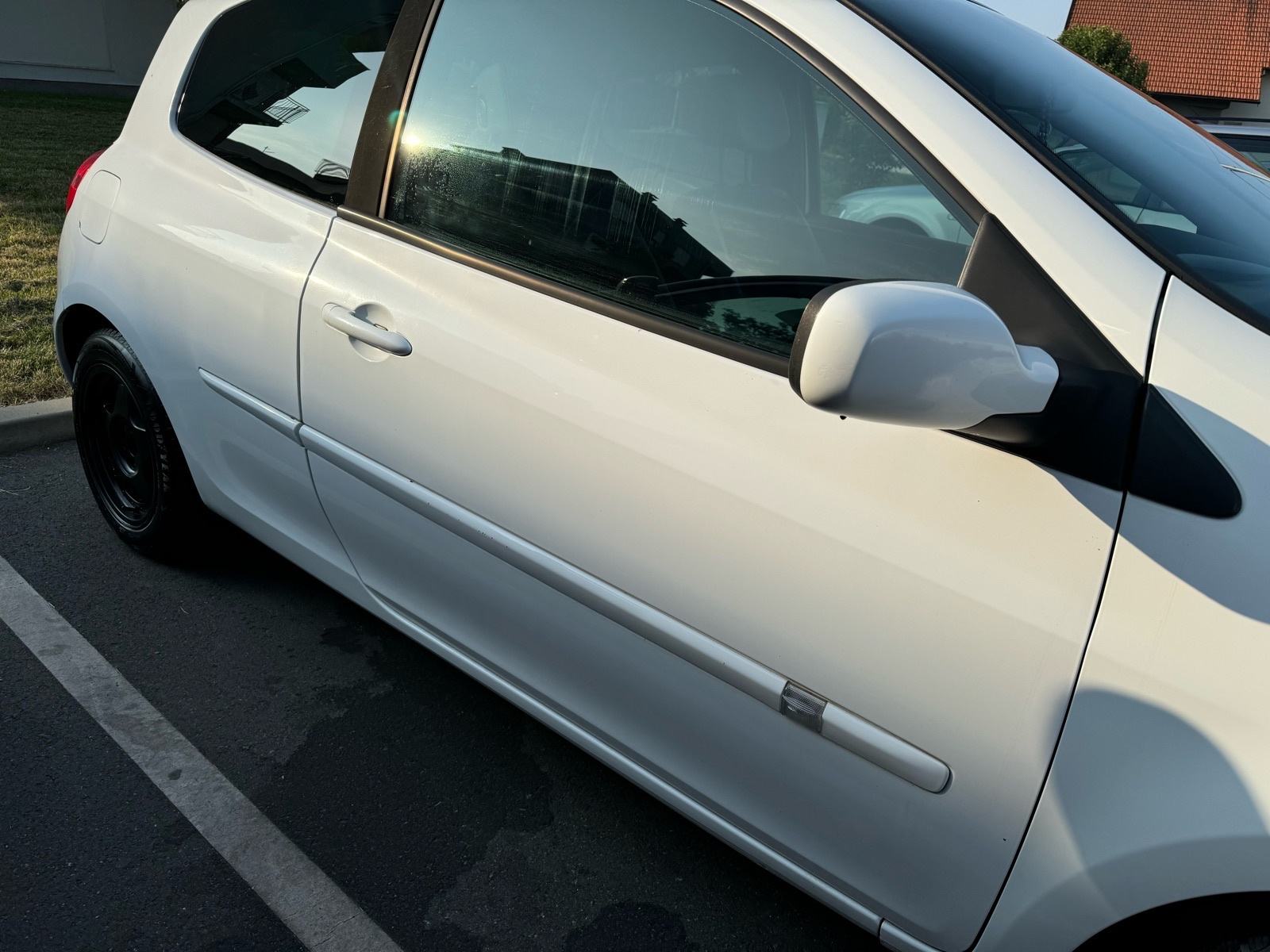 Renault Clio 3 Desna Vrata Model sa 3 Vrata