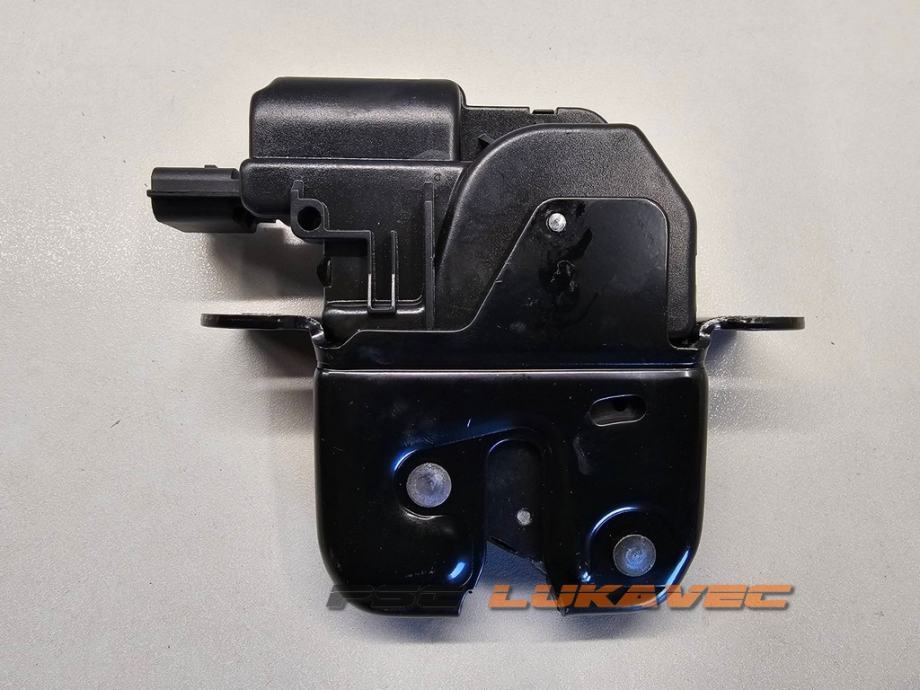 RENAULT CLIO 4 BRAVA POKLOPCA PRTLJAZNIKA 846307169R