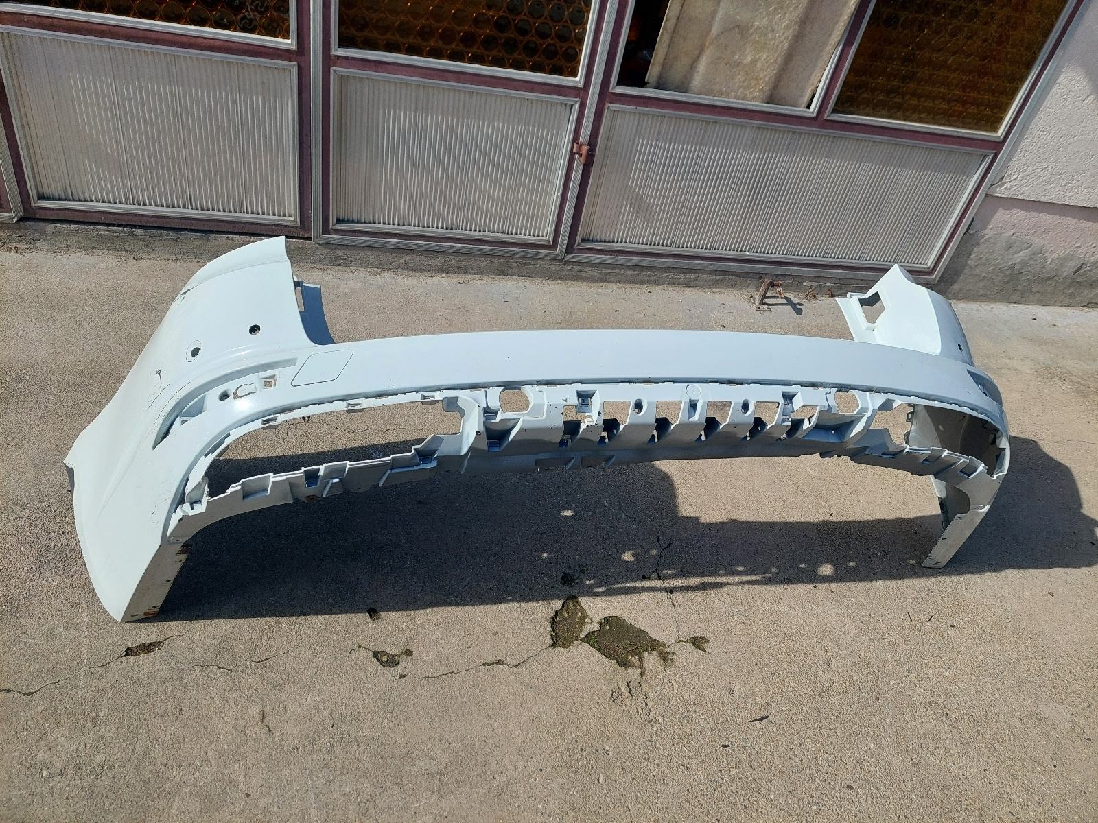 Renault Talisman karavan - zadnji branik - original - 2015. →