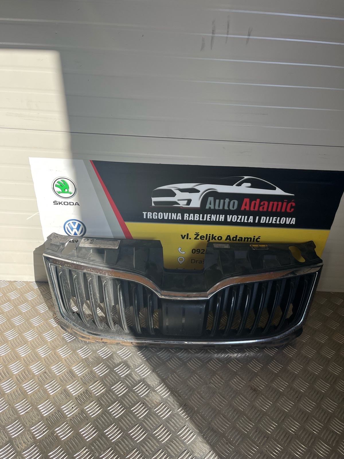 Škoda octavia 3 maska