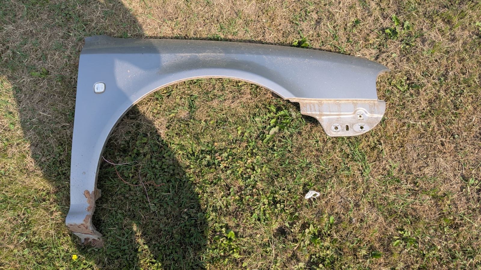 Škoda Octavia prednji blatobran