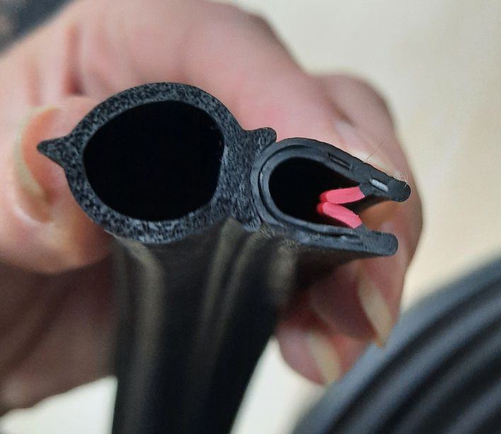 Univerzalni modeli DIHT GUMA za vozila - najveći izbor