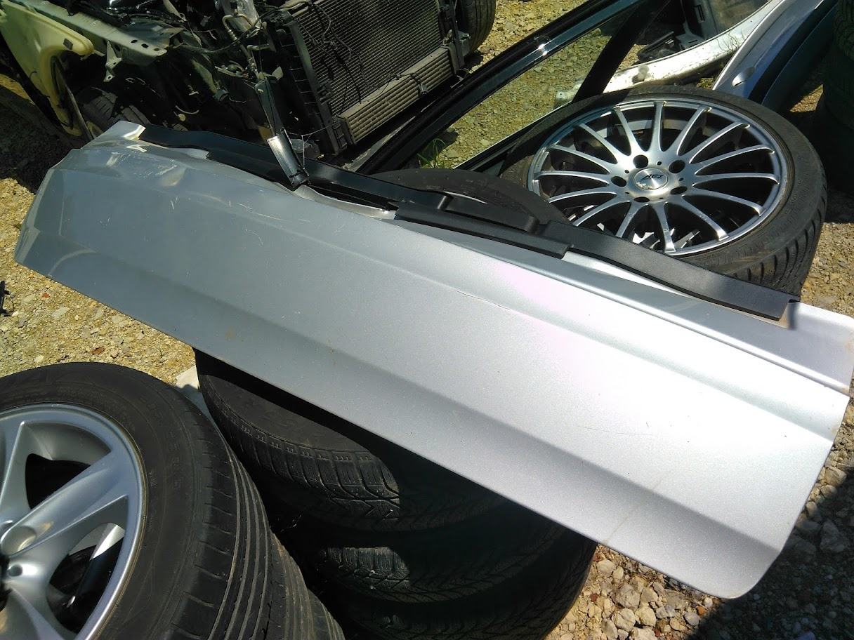 vrata peta mala Bmw X5 E70 2007 - 2012g