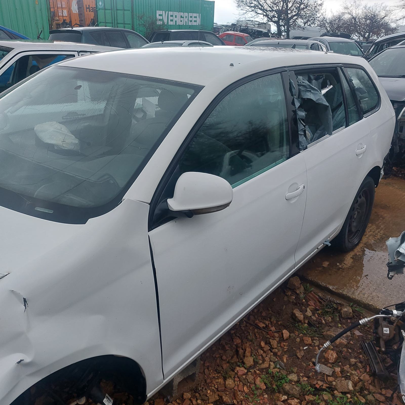 Vw golf V karavan dijelovi