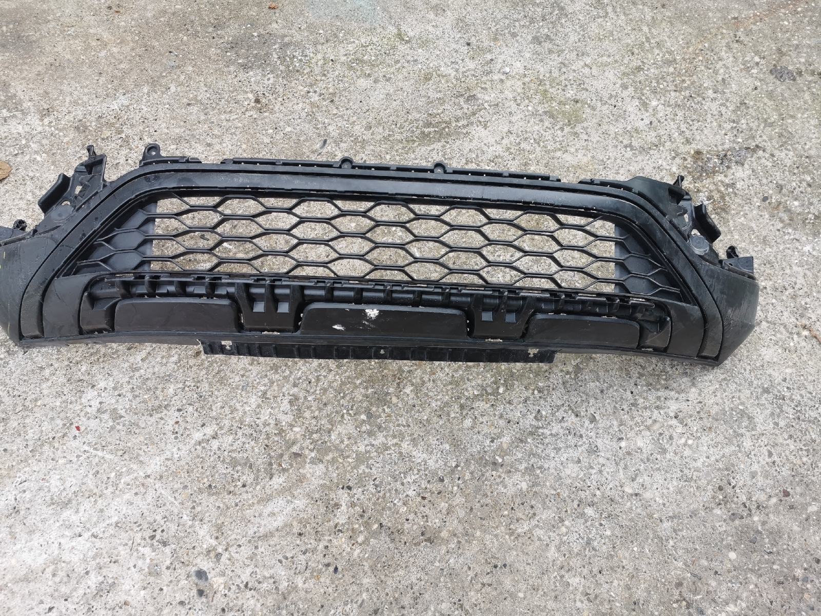 vw t-roc troc prednji branik donji dio