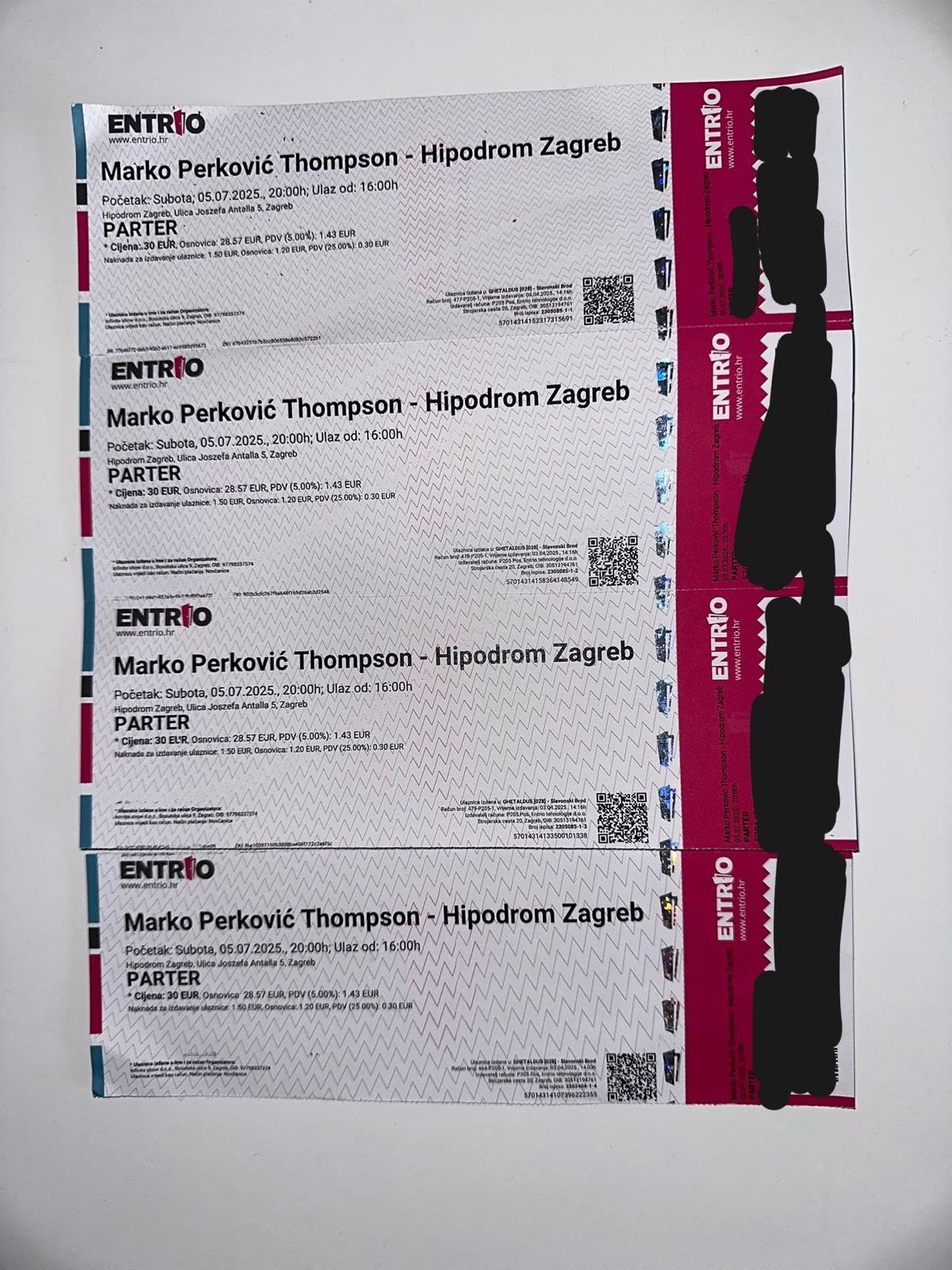 Prodajem 4 karte za koncert thompsona na hipodromu