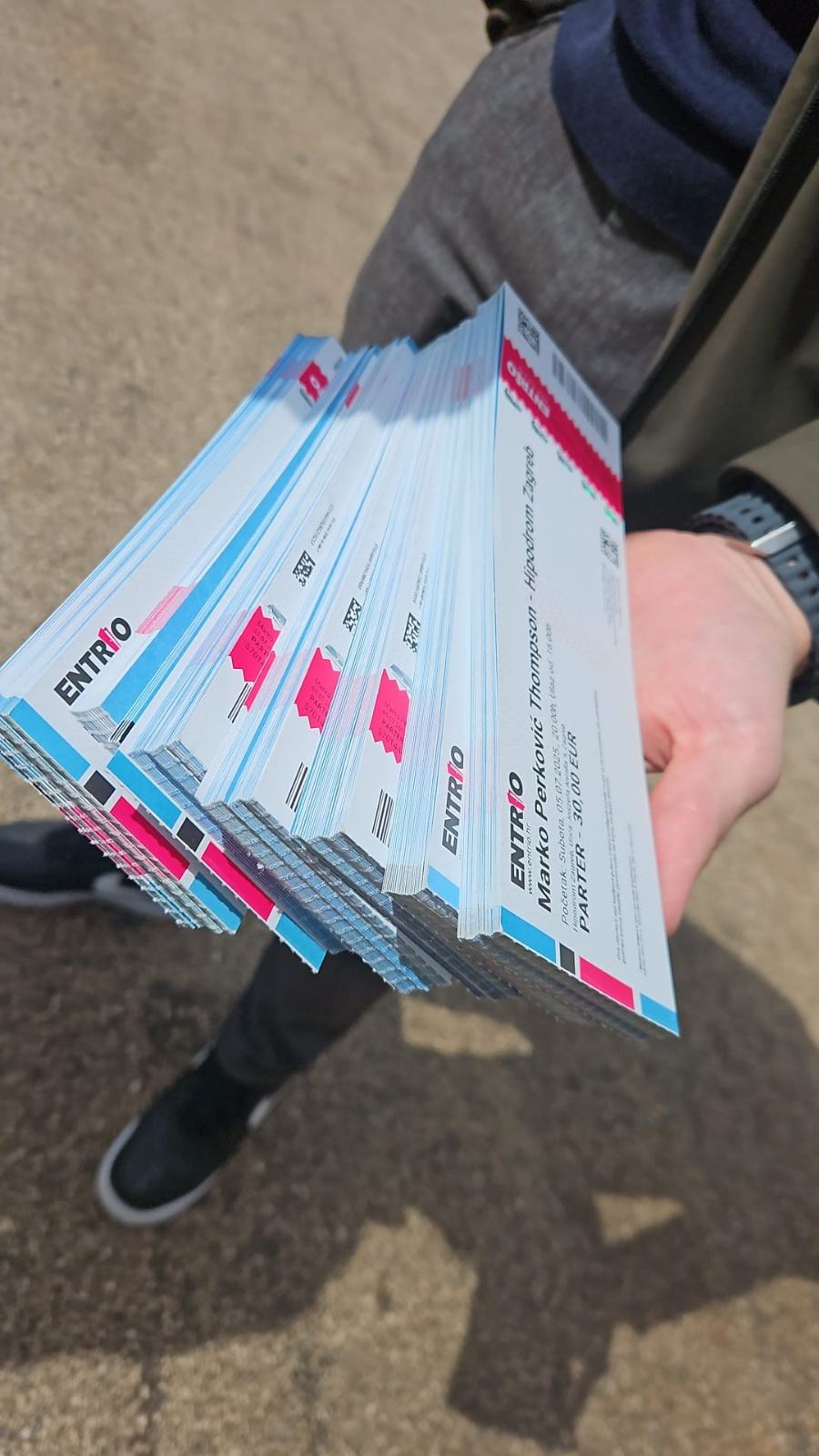 Thompson koncert Parter