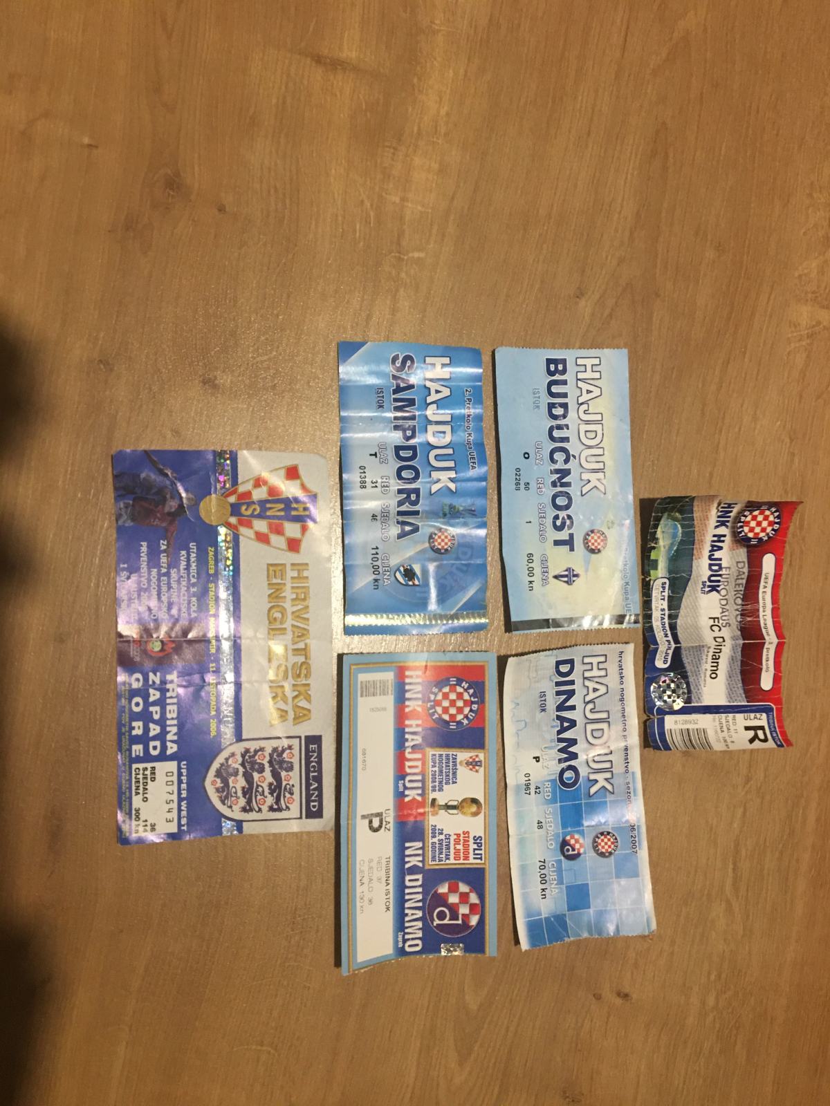 Ulaznice Hajduka stare prodajem