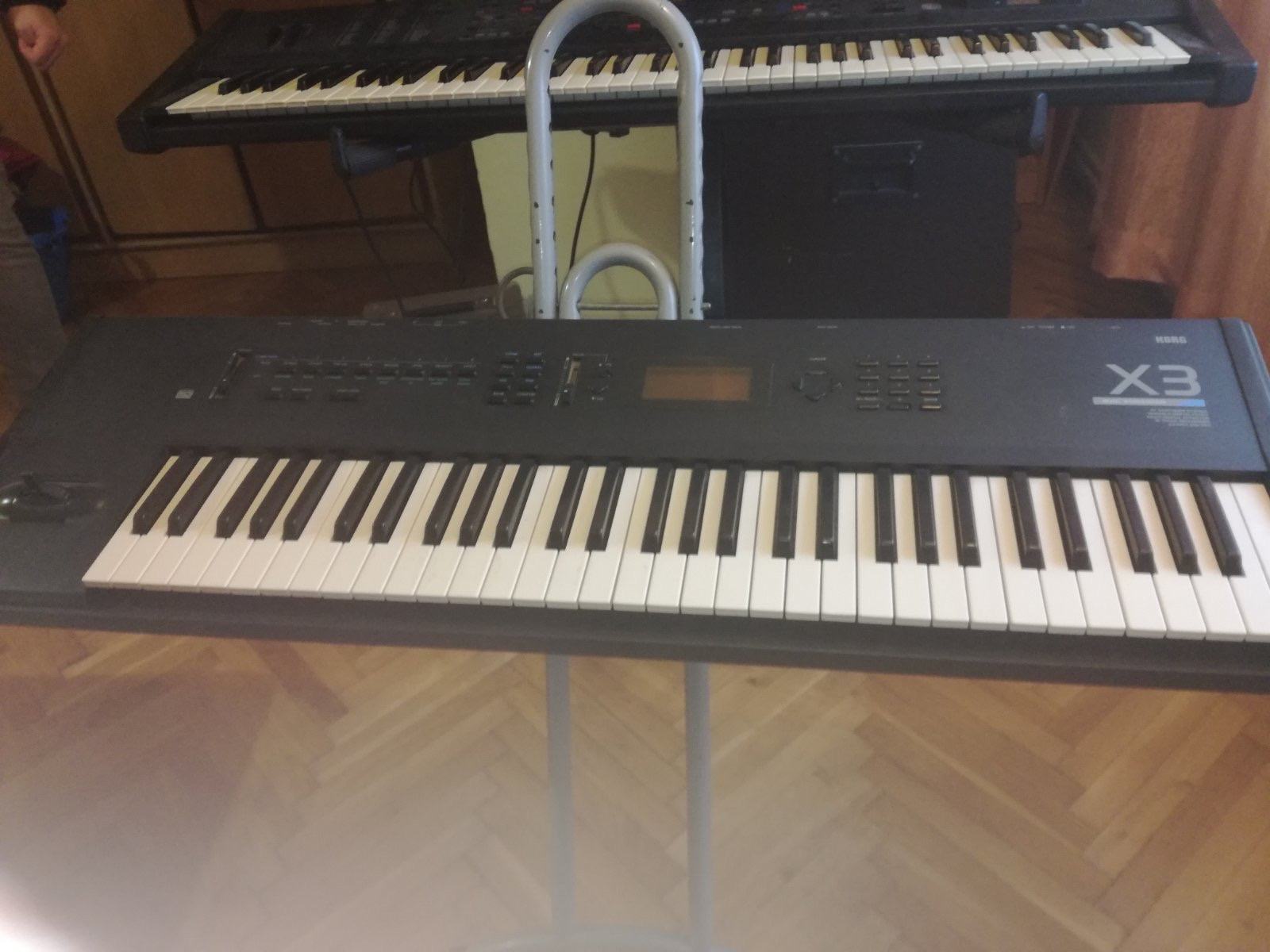 Korg x3