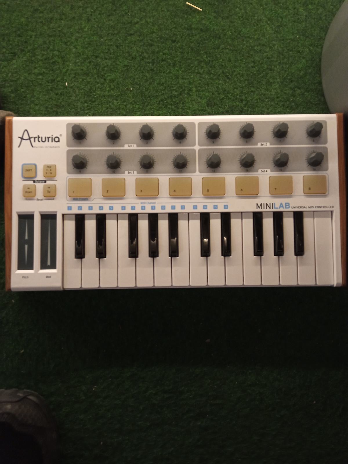 Arturia mini lab