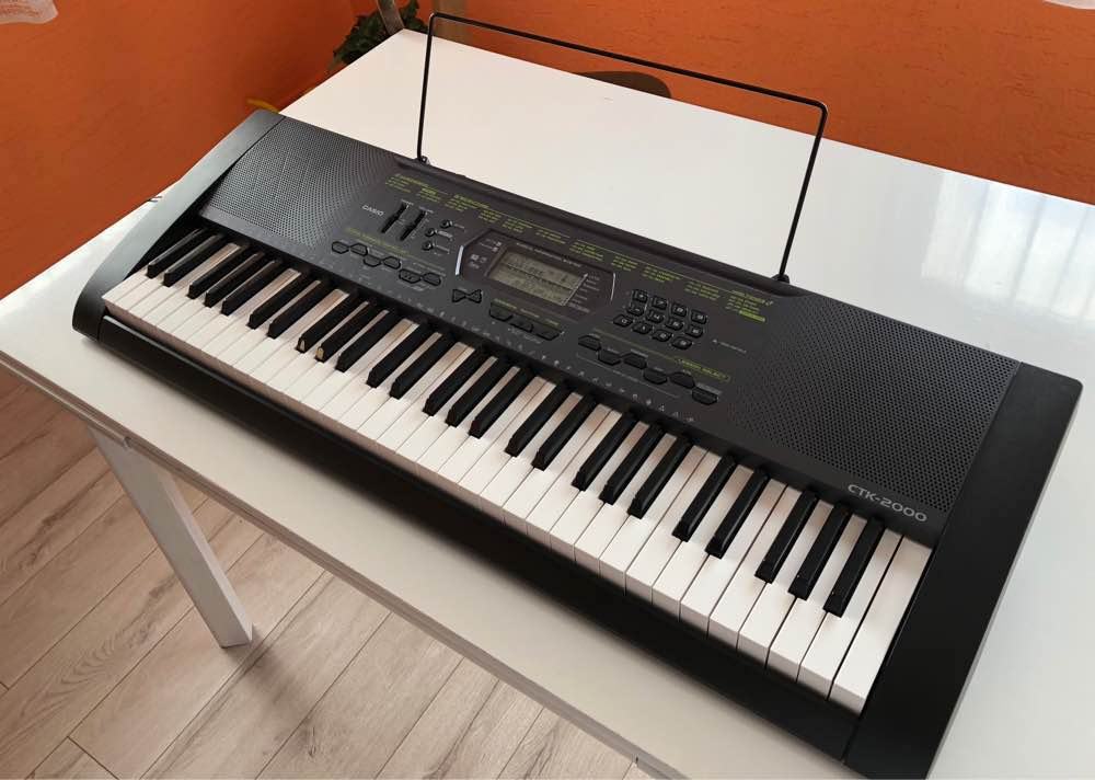 Casio CTK-2000 klavijatura