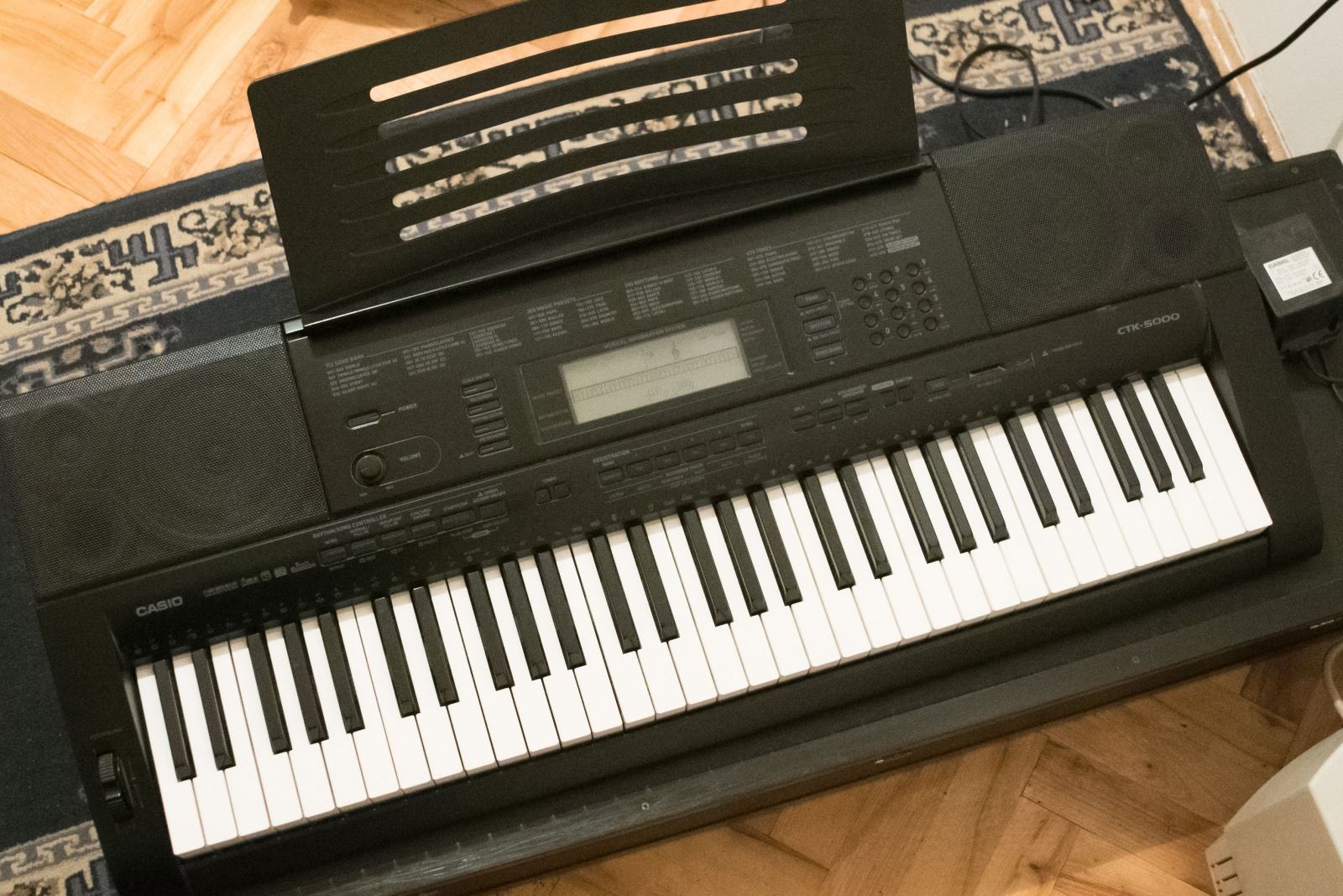 CASIO CTK 5000 (sa futrolom)