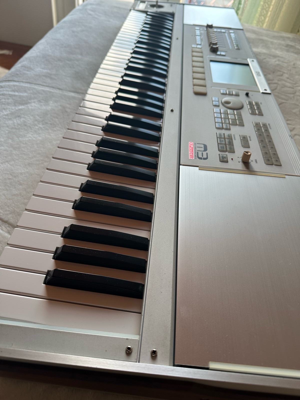 Korg M3 73 Expanded
