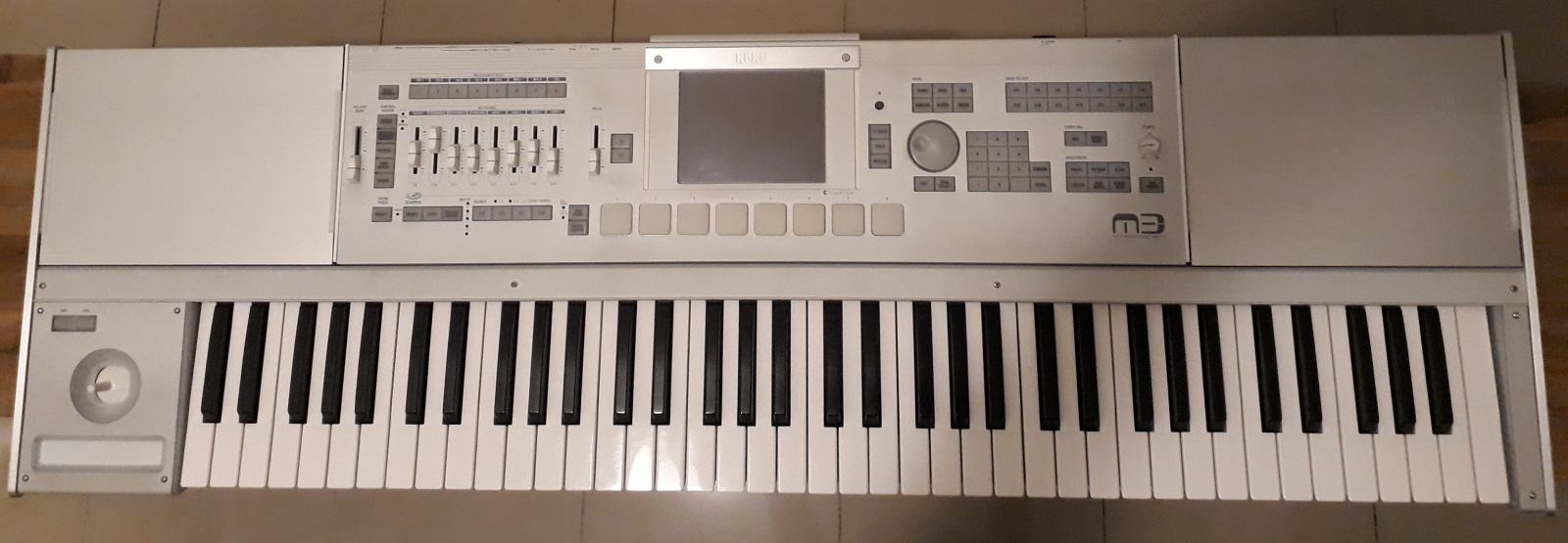 Korg M3 73