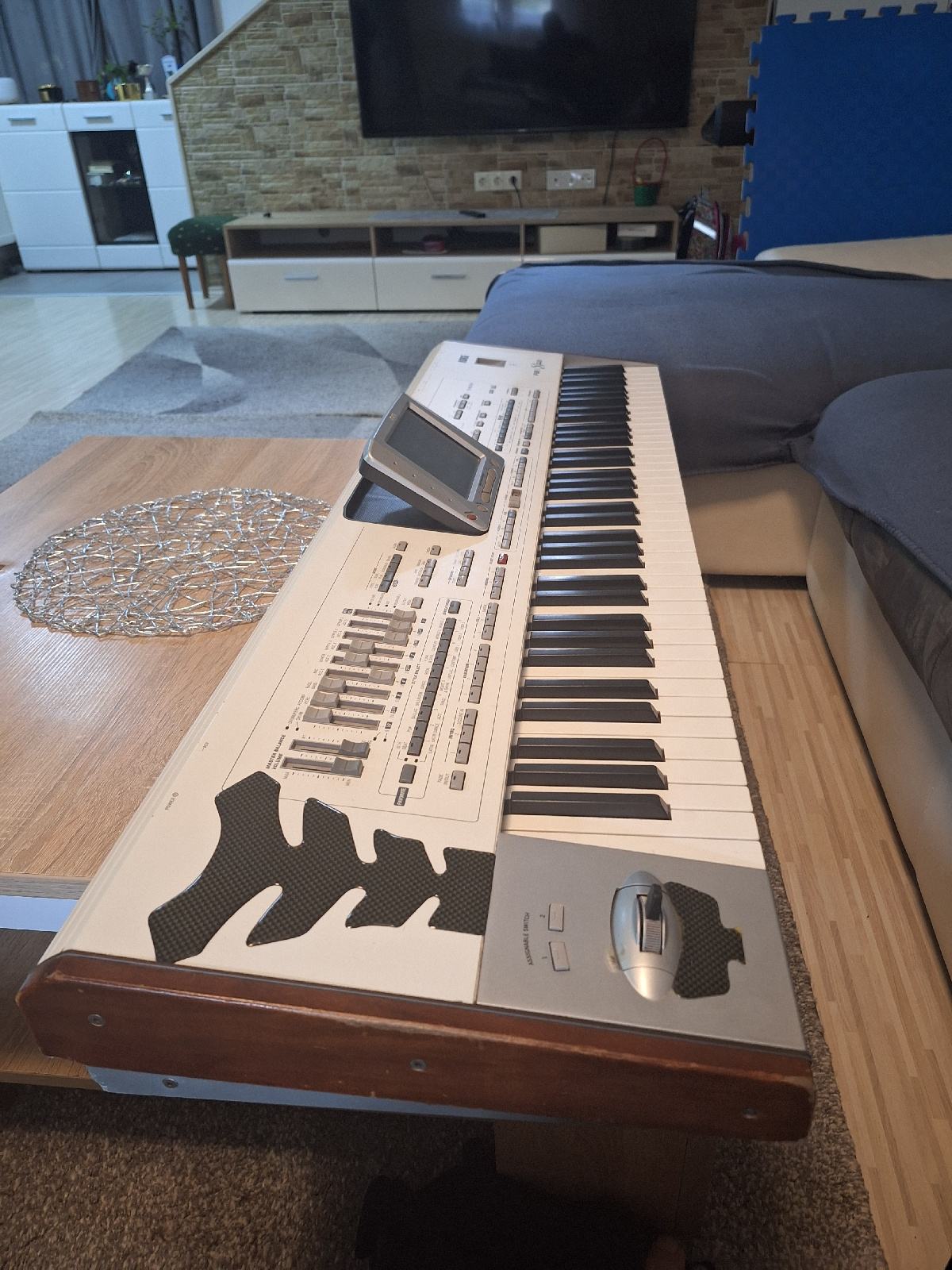 Korg PA2X PRO 76 Top stanje ,KOFER