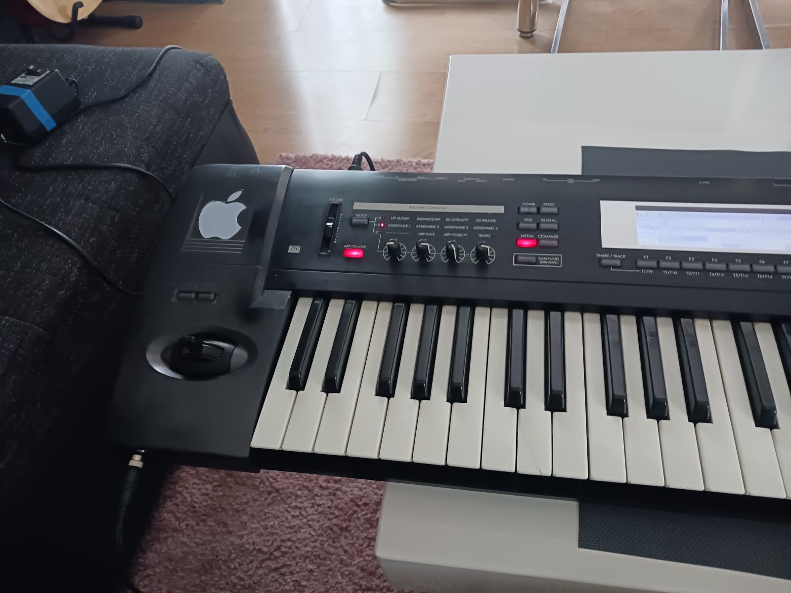 Korg tr 61