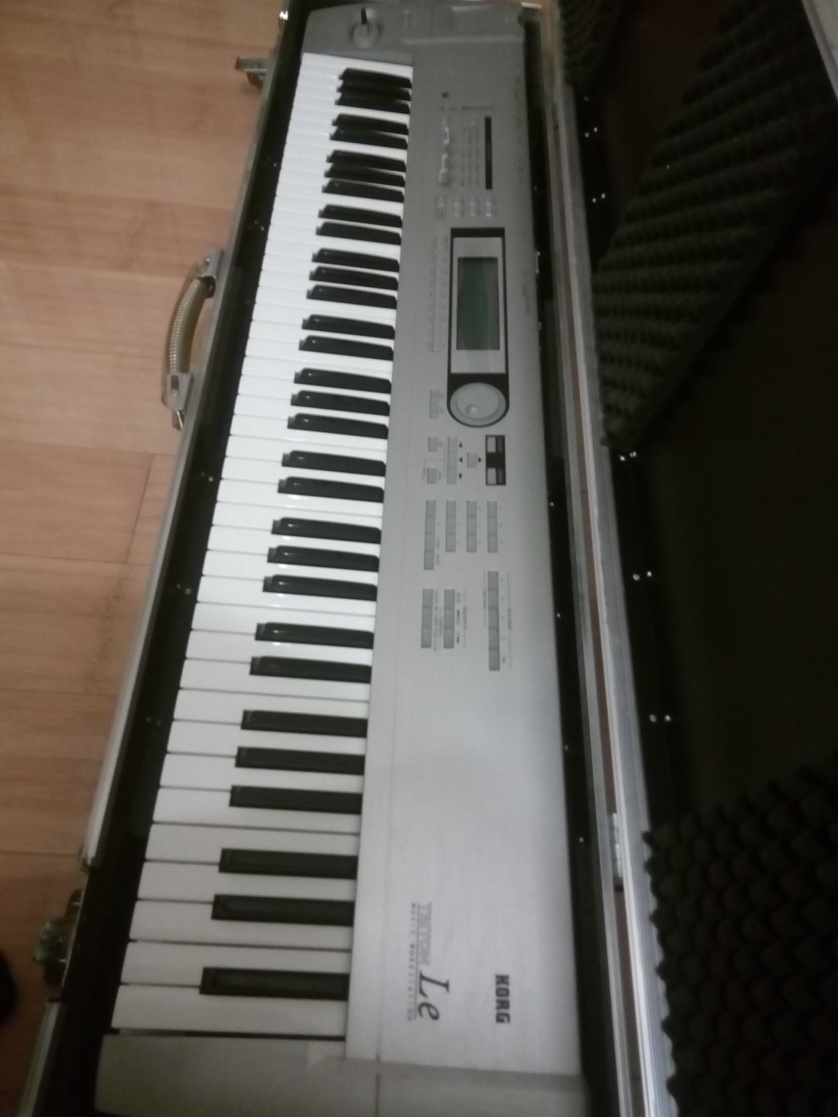 Korg Triton Le