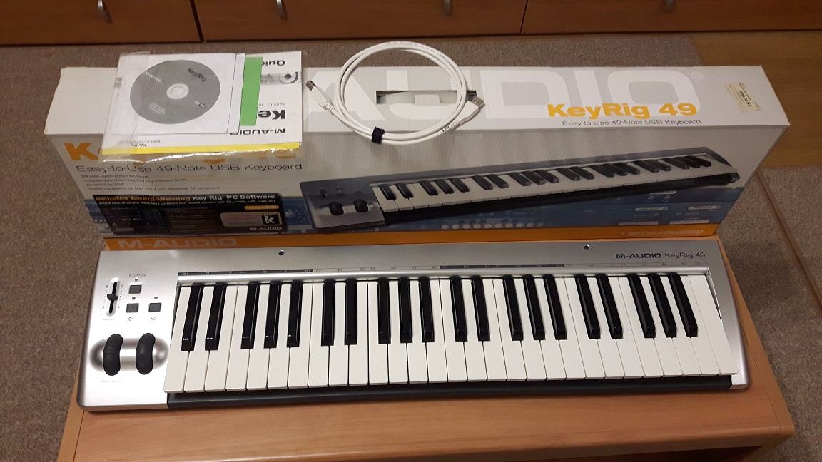 MIDI kontroler M-Audio KeyRig 49