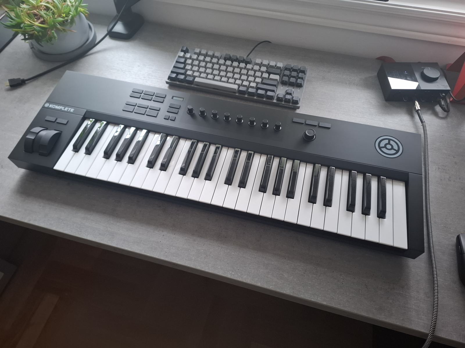 Native Instruments Komplete Kontrol A49 MIDI kontroler [Kao Novo]