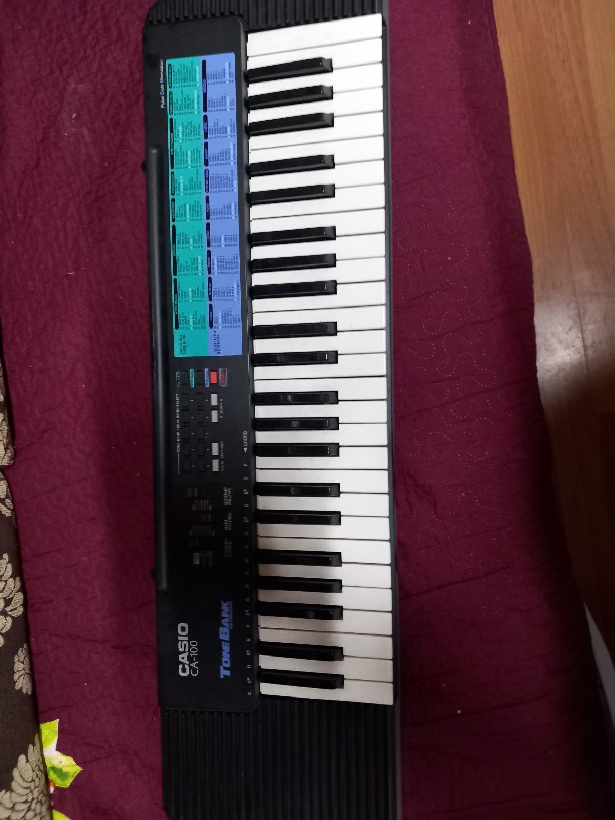 Prodajem CASIO-CA 100