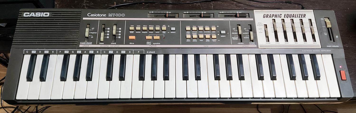 Retro klavijatura synth synthesizer CASIO MT-100 MT100