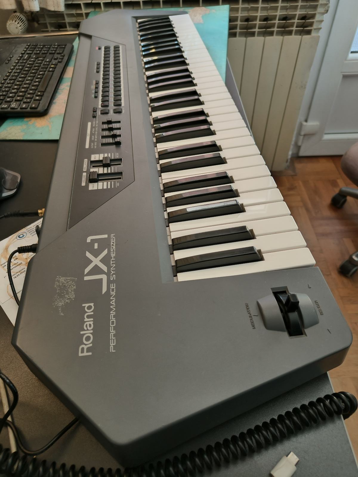 Roland JX-1 performance synth