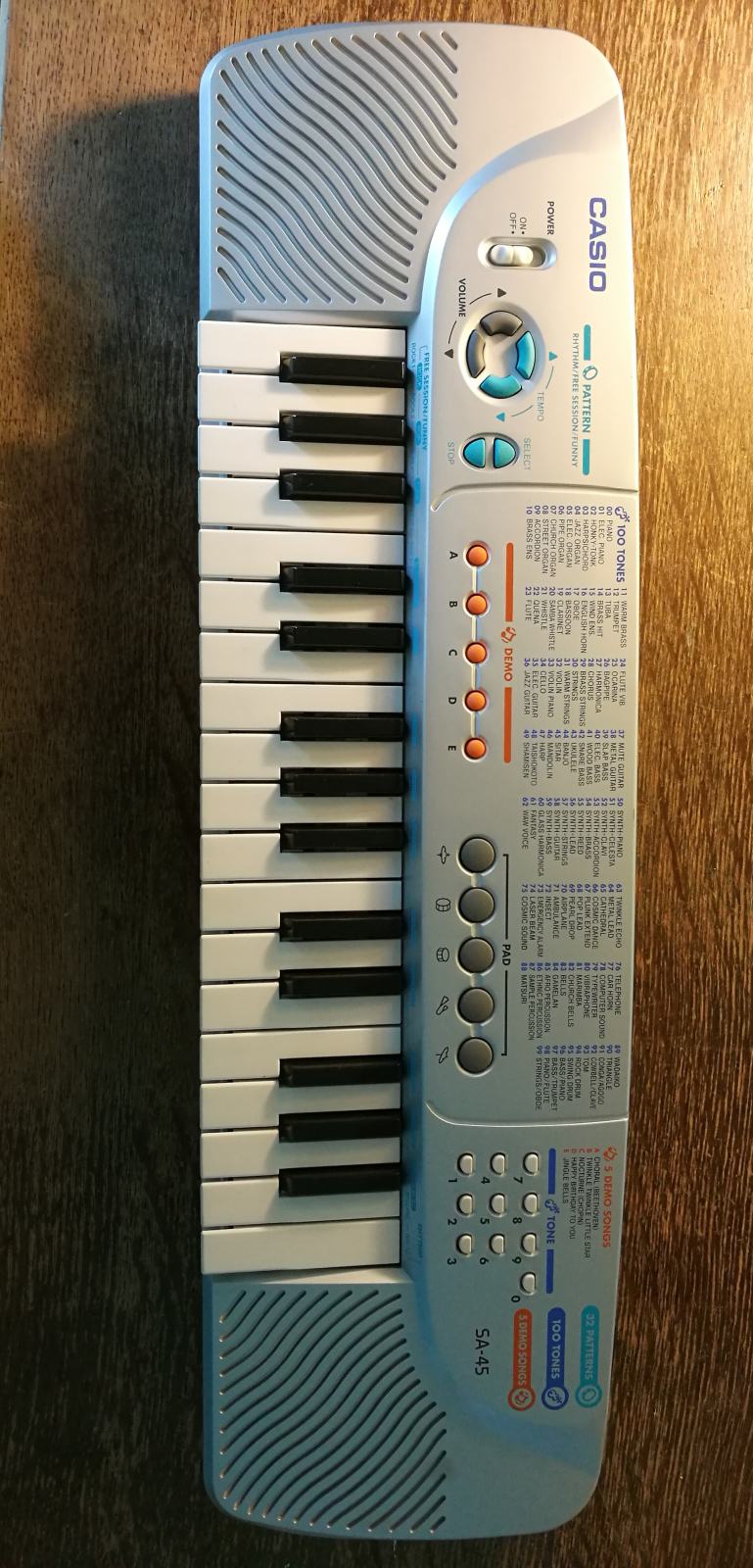 Sintisajzer Casio SA-45