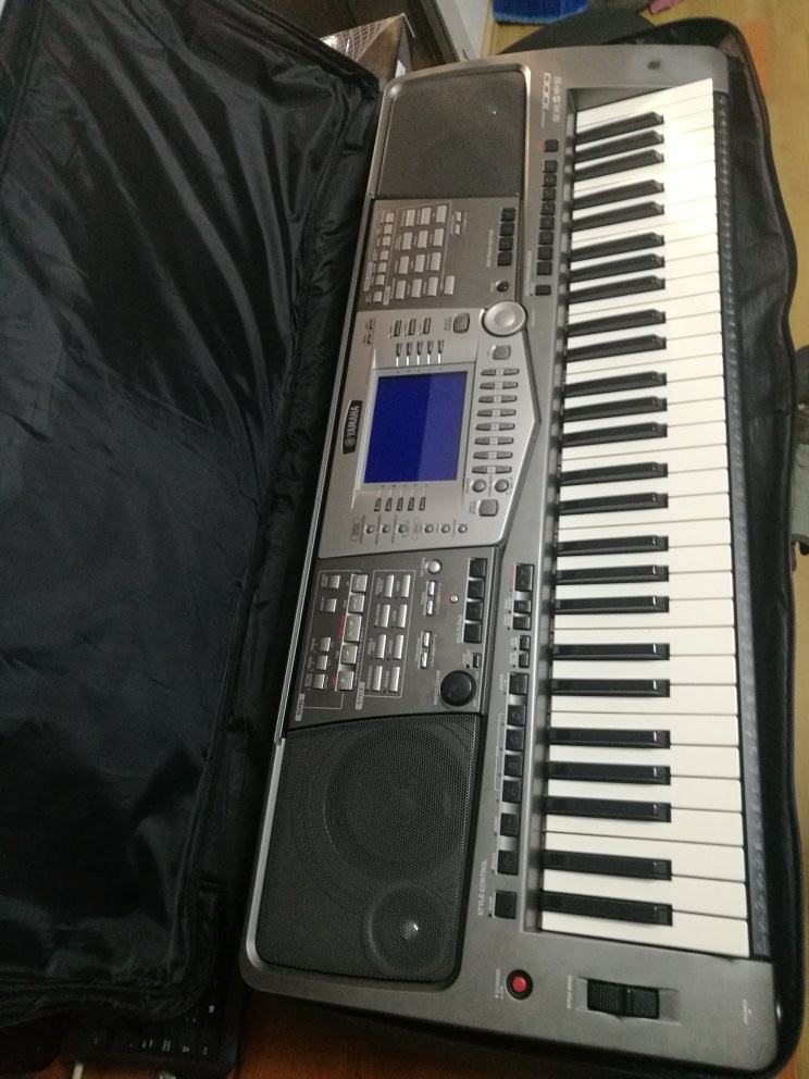 Yamaha psr-1000