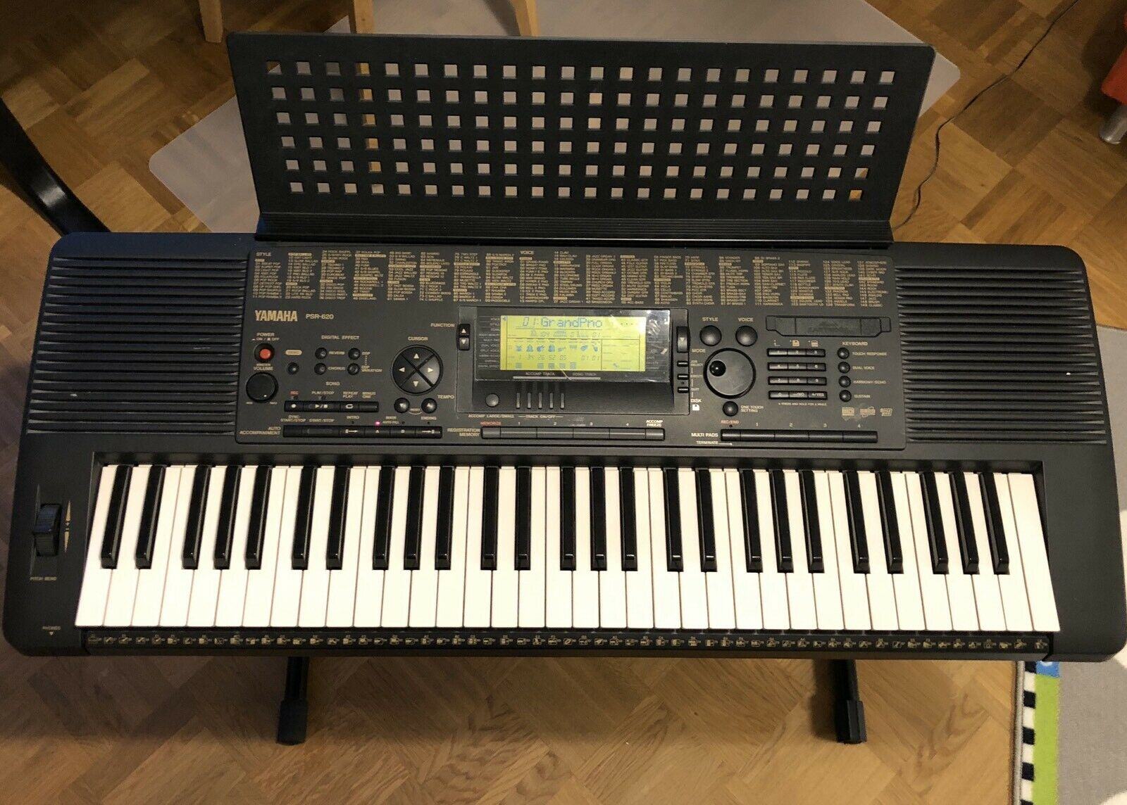 Yamaha PSR 620