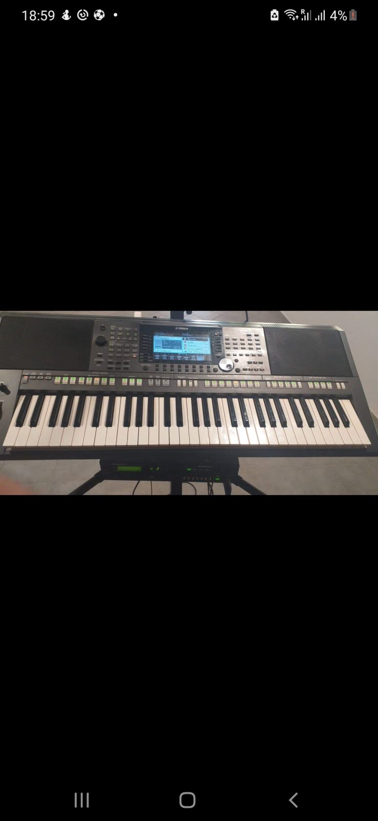 YAMAHA PSR S 970