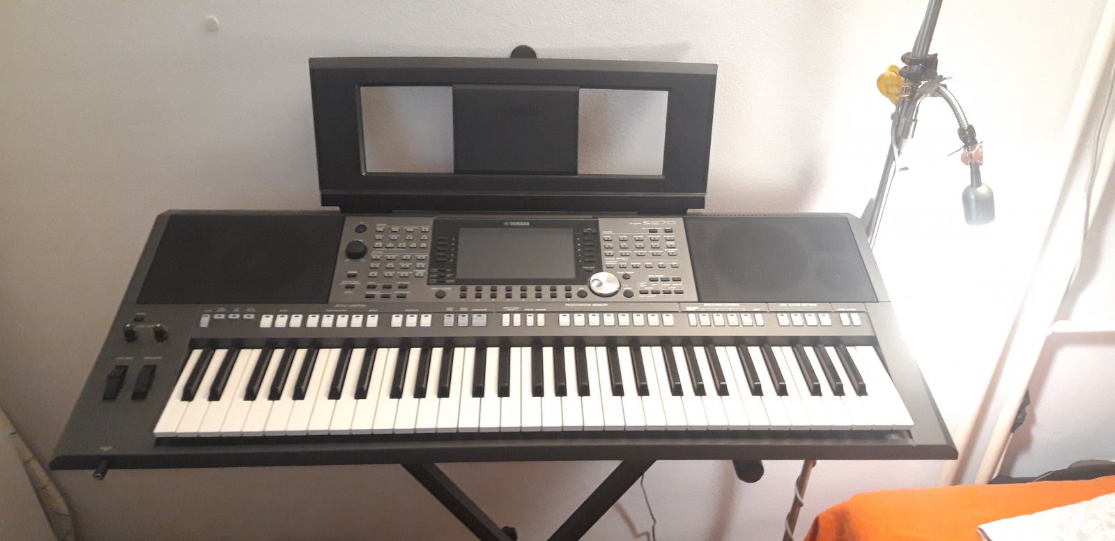 YAMAHA PSR S970
