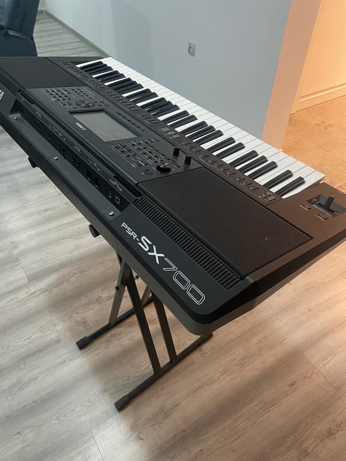 YAMAHA PSR SX-700