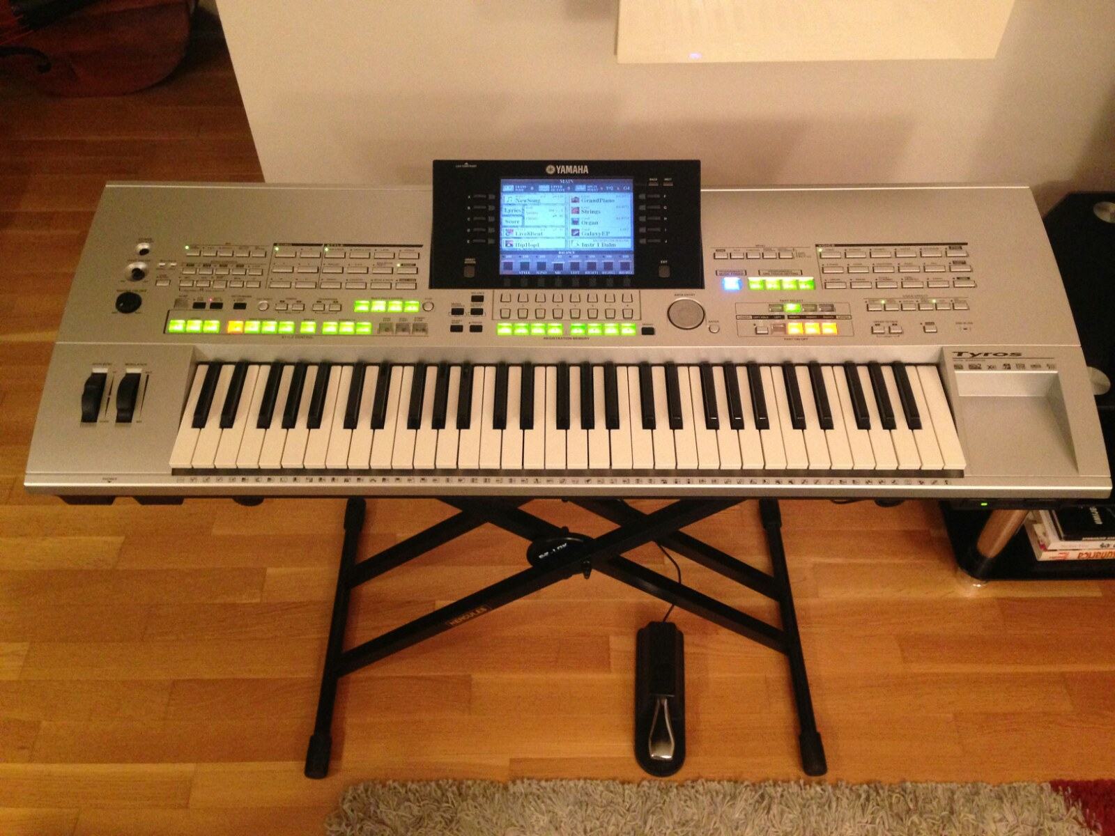 Yamaha Tyros 1