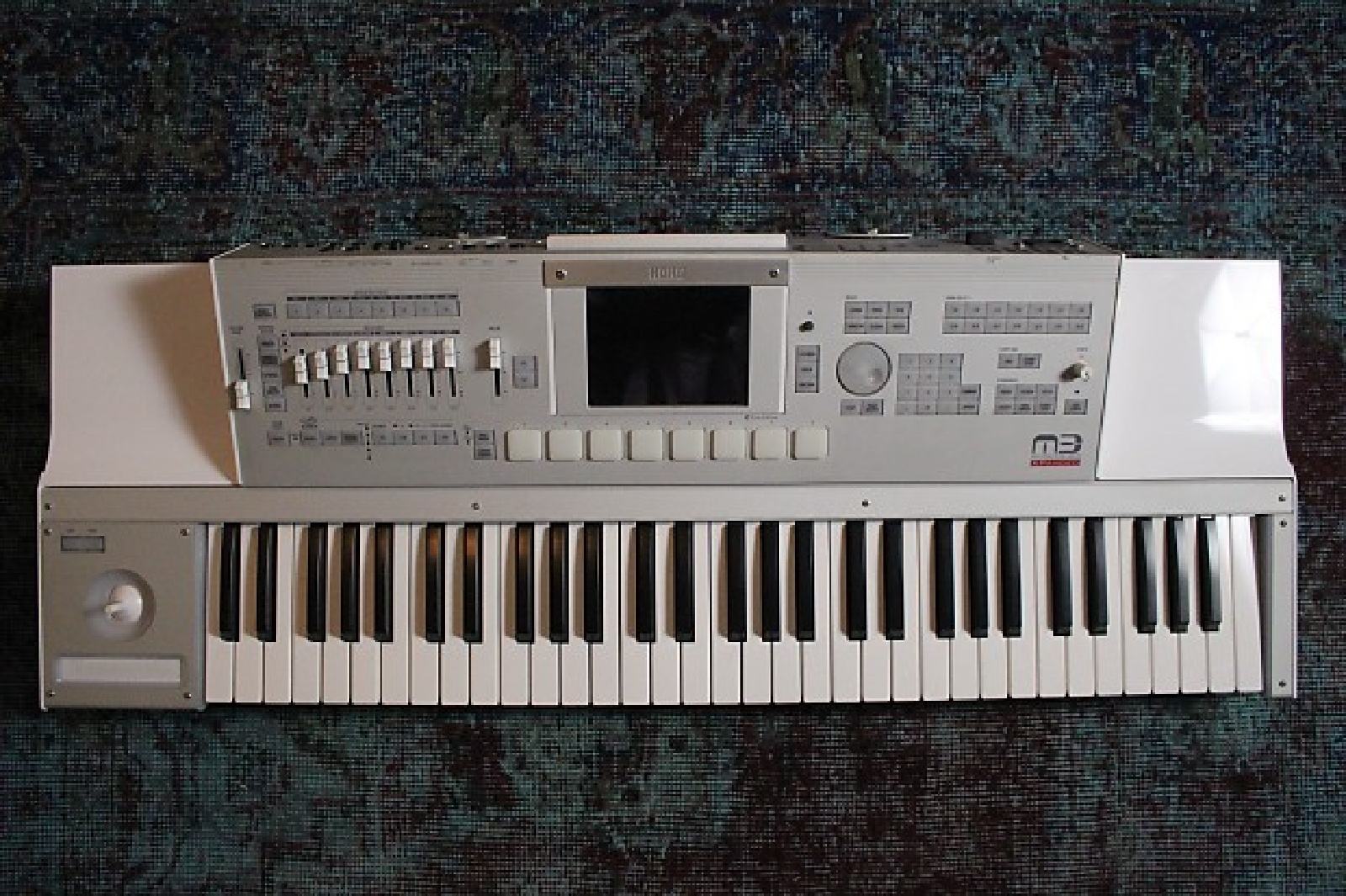 Korg M3 61