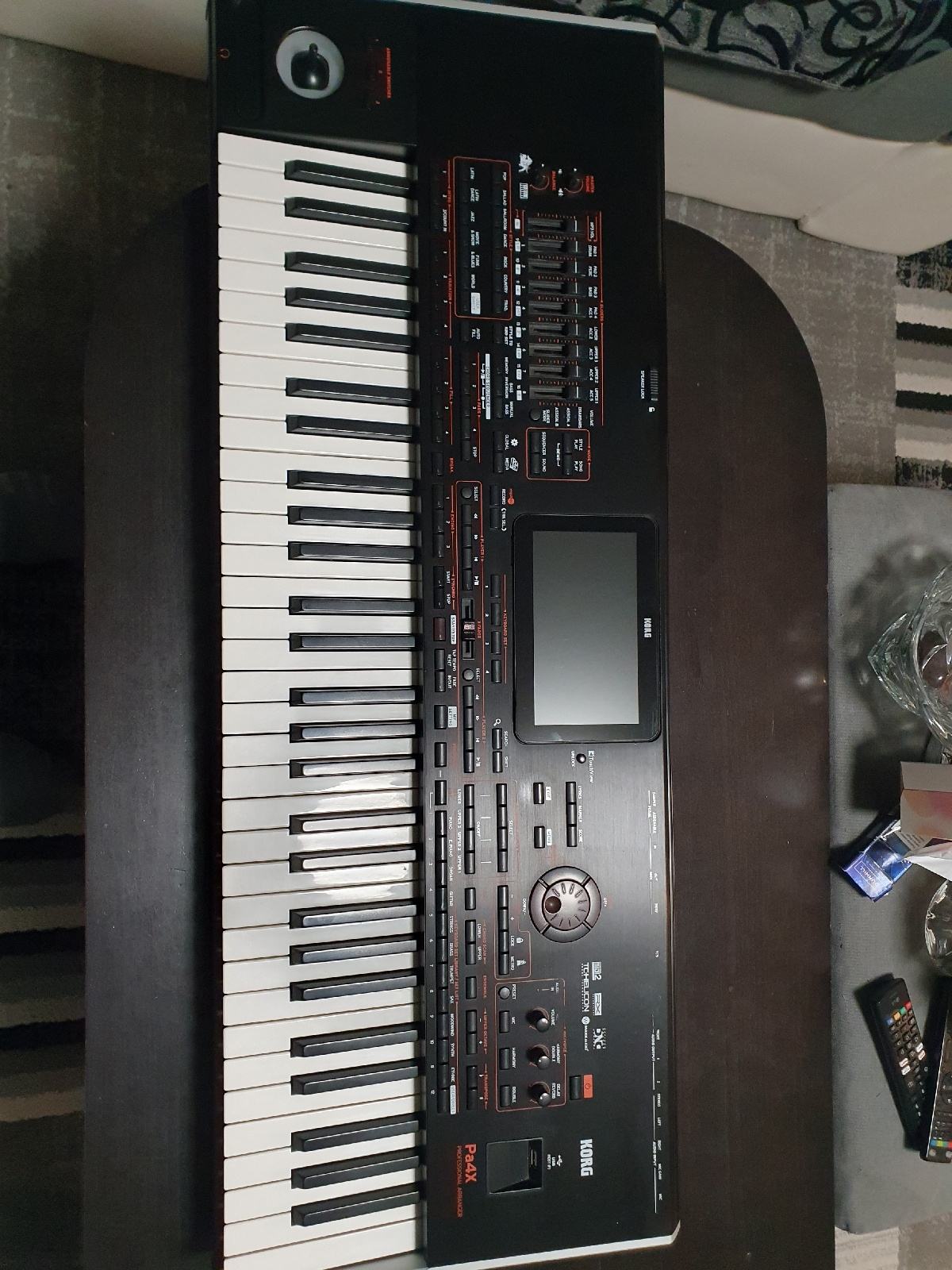 korg pa x 4