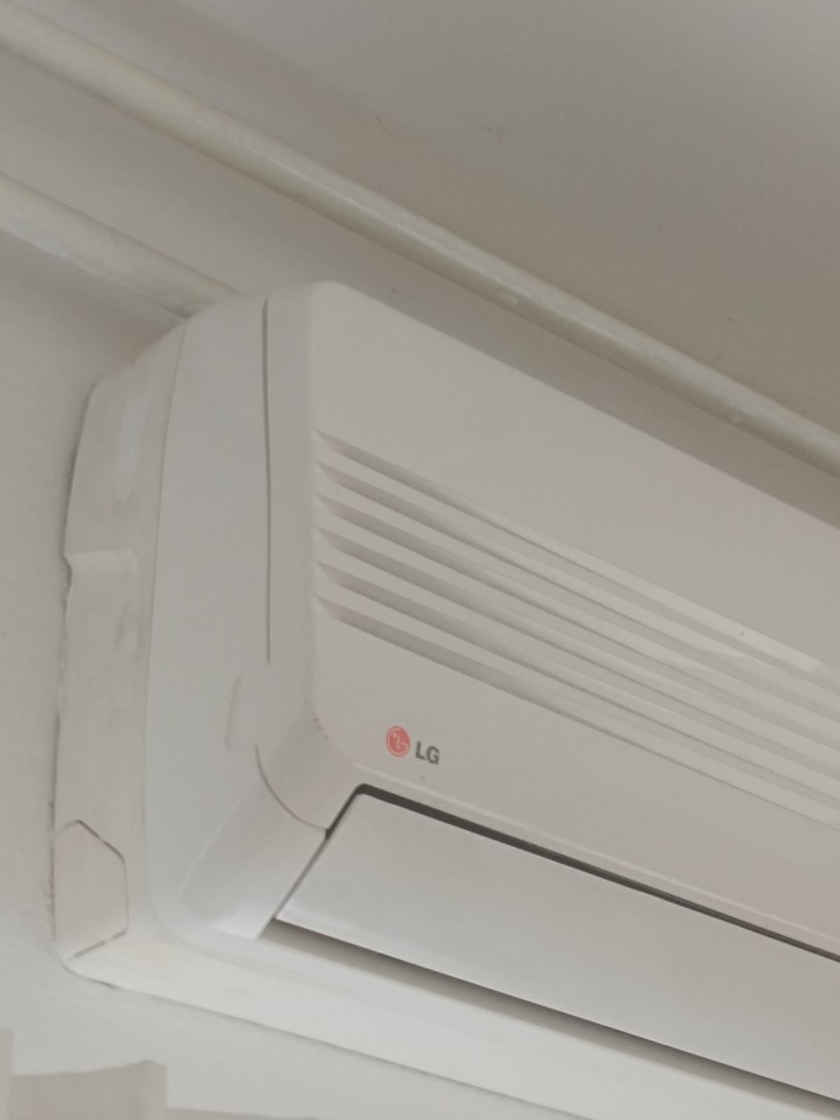 KLIMA LG - JET COOL GREEN - 3,5 KW - SAMO 70 EURA