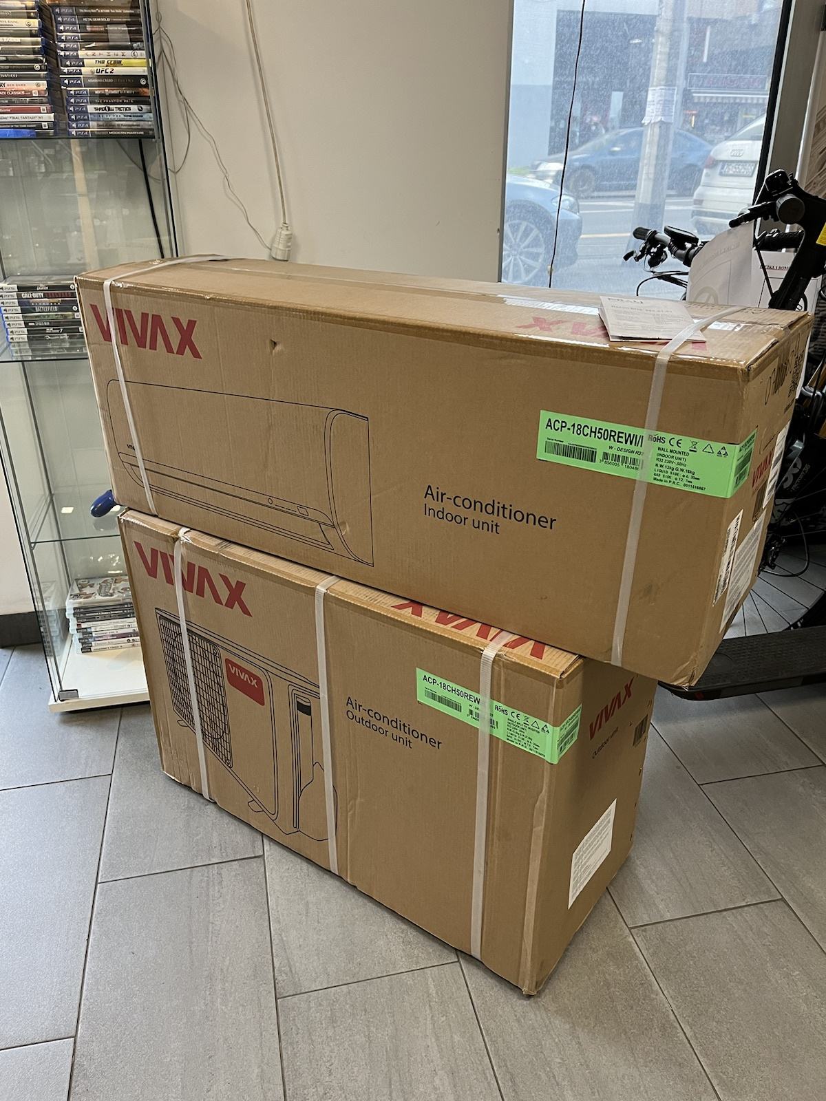 Klima Vivax ACP-18CH50REWI R32 GRAY MIRROR - 5,57kW, NOVO,GARANCIJA,R1