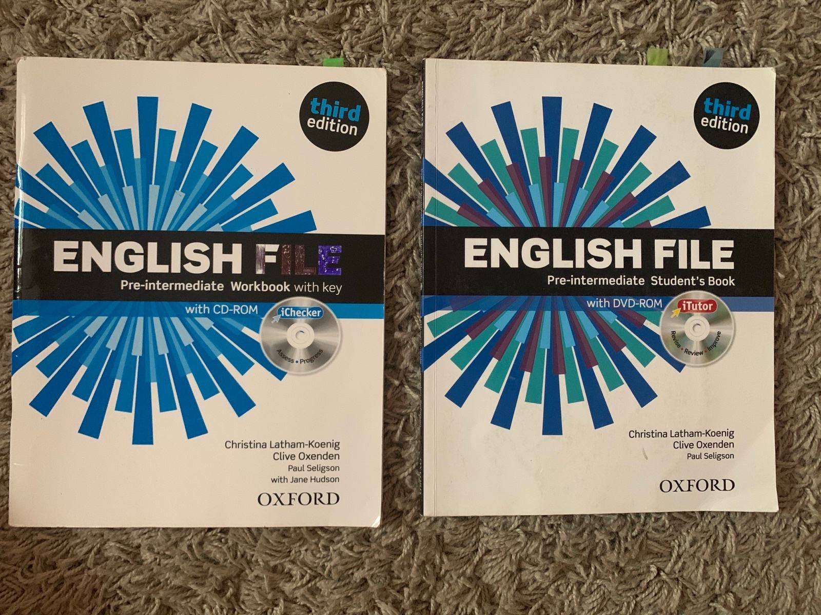 English File: Pre-Intermediate: Student’s book&Workbook