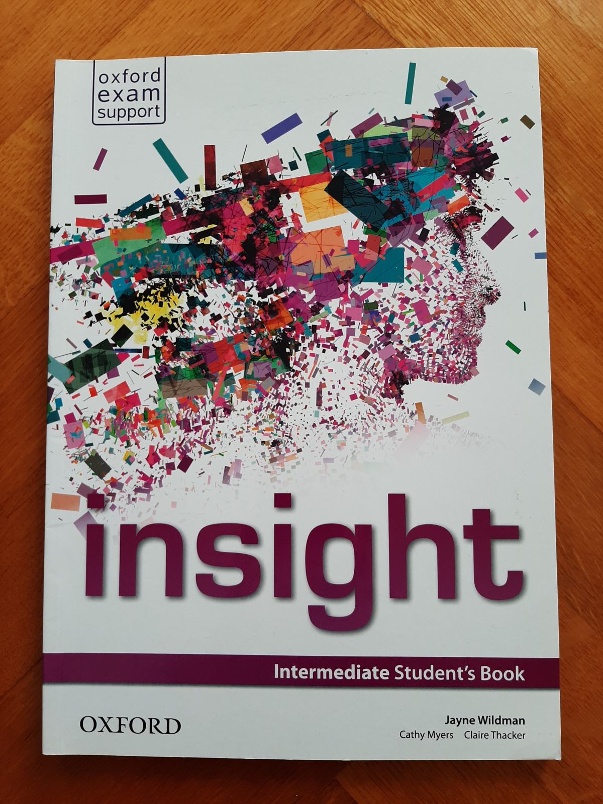 Insight Intermediate Students Book - udžbenik