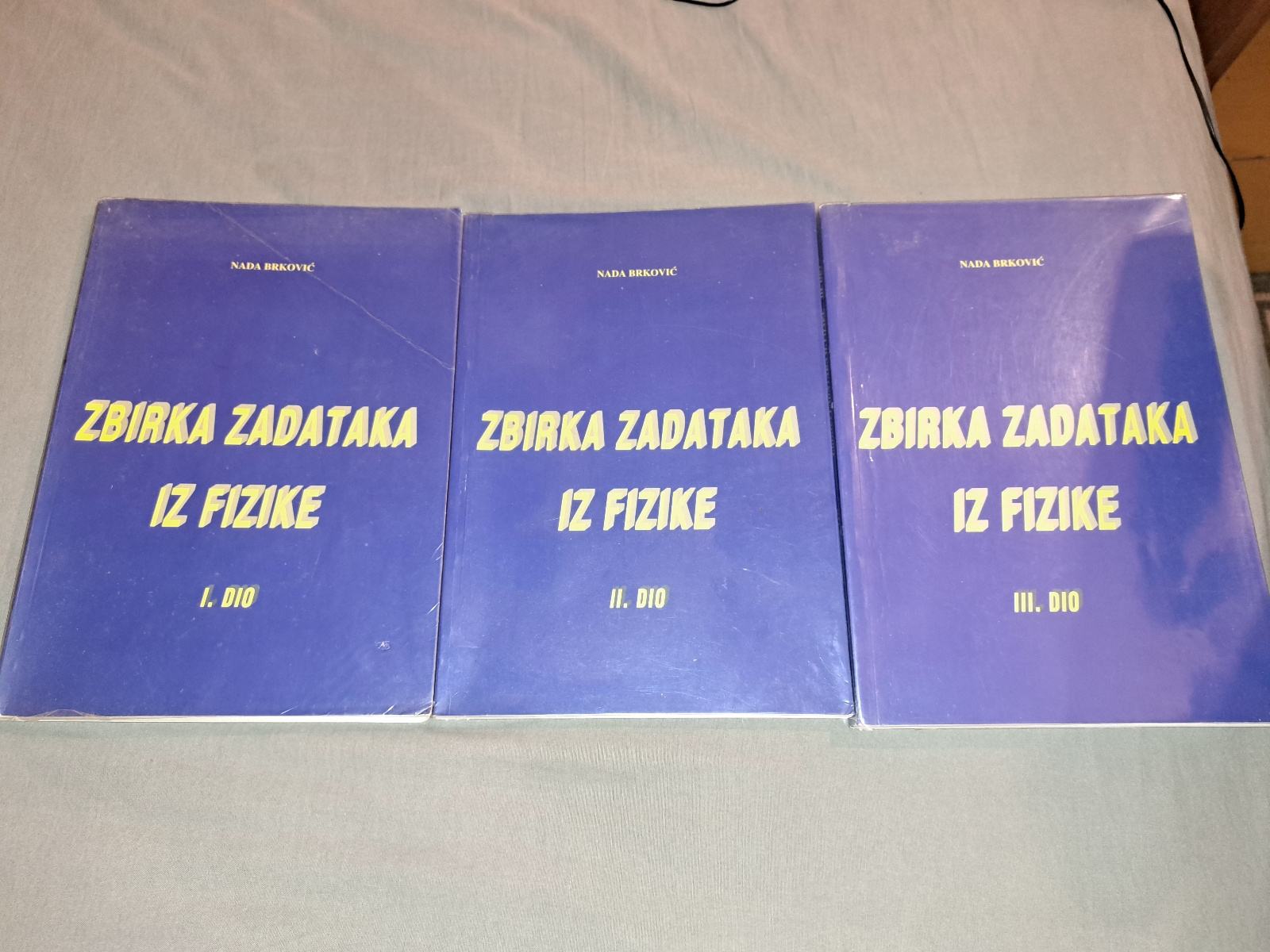 Plava zbirka - Zbirka zadataka iz fizike, Nada Brković