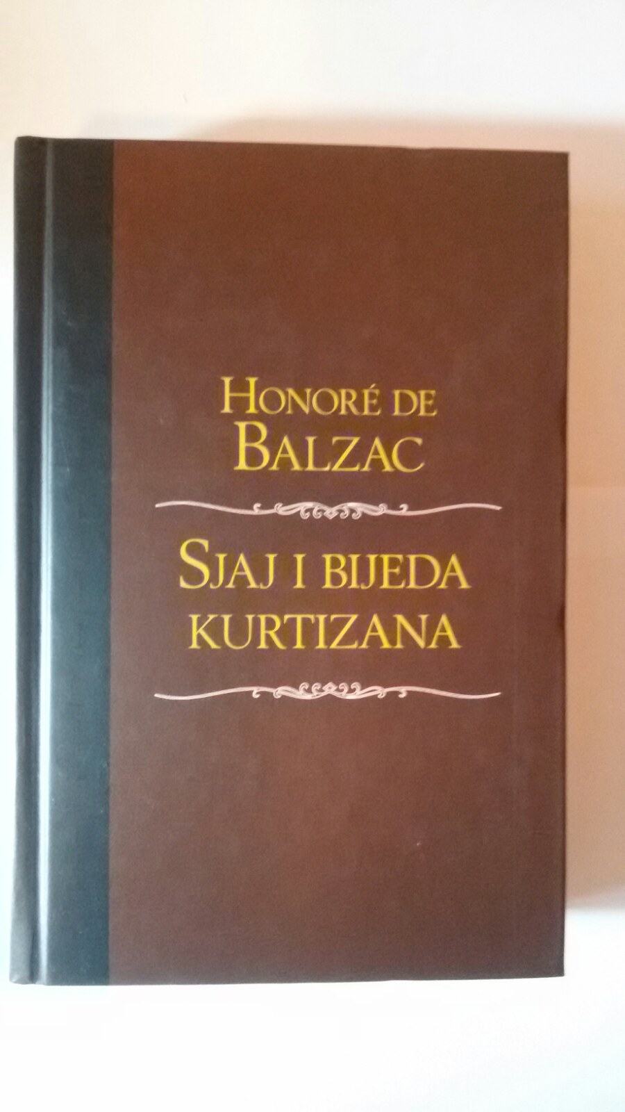 lektire od 1.-4. razreda srednje škole (5 knjiga)