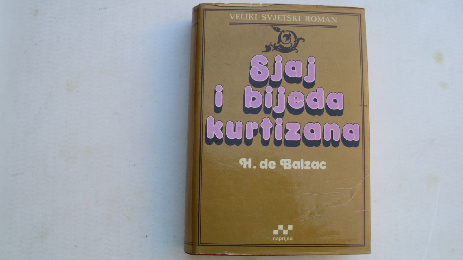 Sjaj i bijeda kurtizana